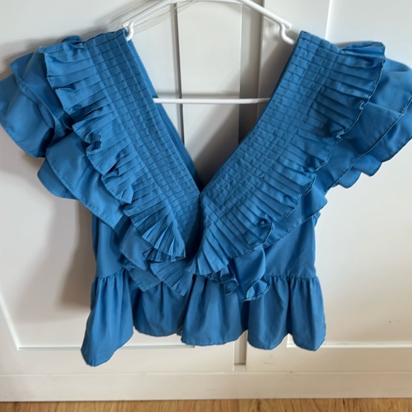 entro | Tops | Ladies Entro Crop Top | Poshmark